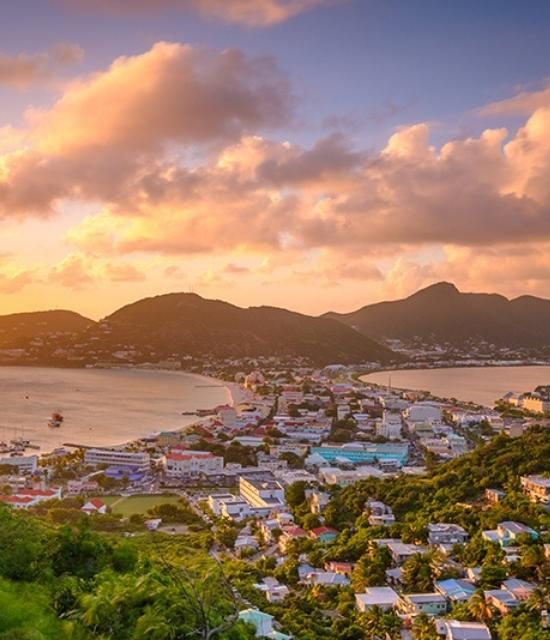 About St Maarten - The Cliff
